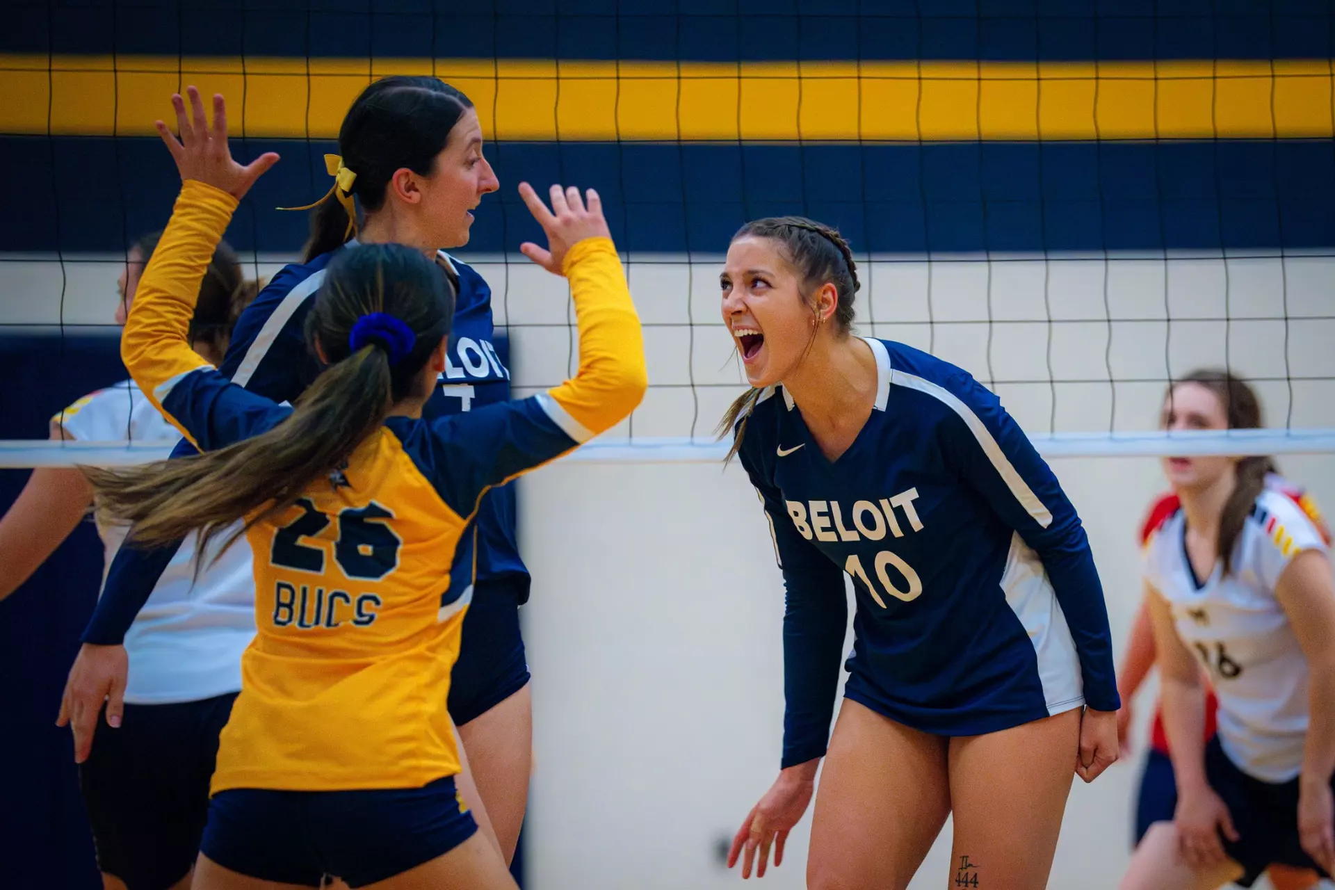 Bucs Volleyball Sweeps Moody Bible in Home Victory - The Round Table